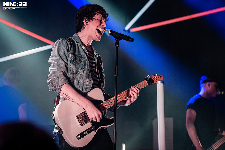 LIVE REVIEW: Only Seven Left in de Vorstin // NINE:32